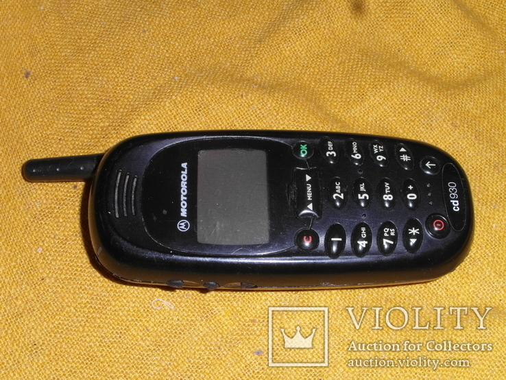 Старинный мобильный телефон.Motorola cd 930 (104808354) - kup na Violity