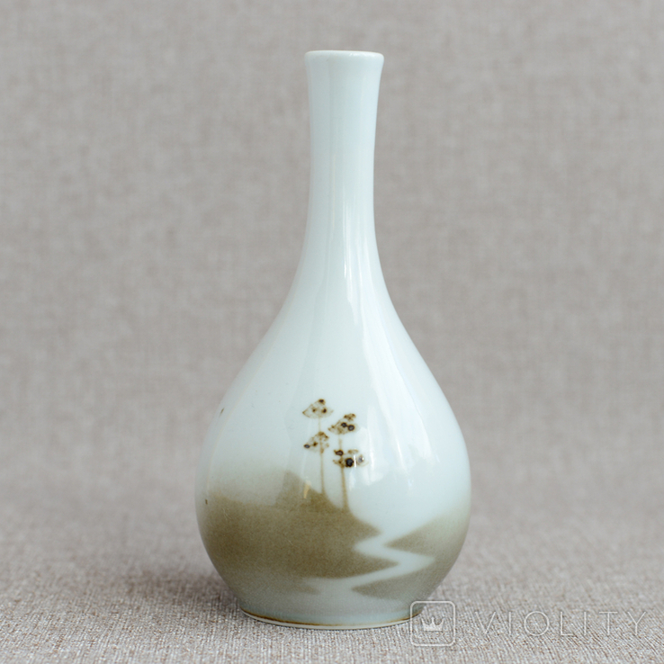 Ваза Highbank Porcelain Lochgilphead Scotland - «VIOLITY»