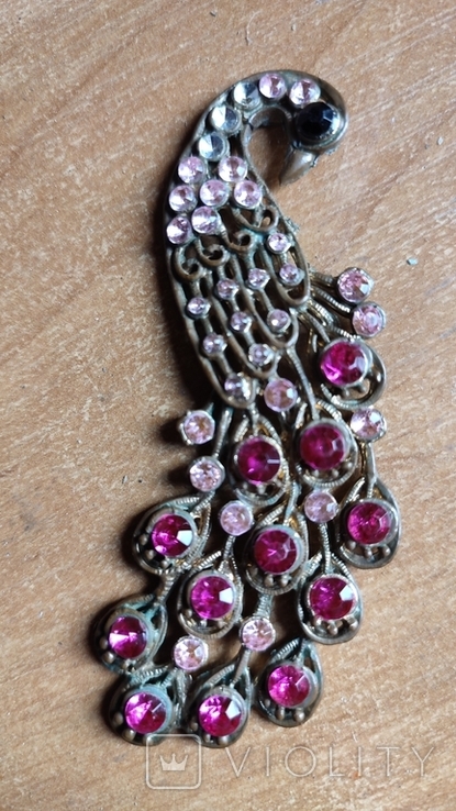 Brooch with stones ,,Firebird,,(pin nuance) - «VIOLITY»