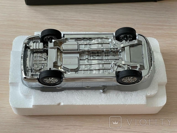 Модель китайского внедорожника HAWTAI MOTOR, хромированная, эксклюзив ...