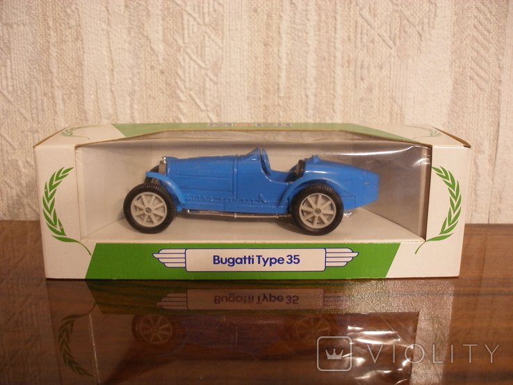 Модель Bugatti Type 35 (Corgi mobil performance car collection) - «VIOLITY»