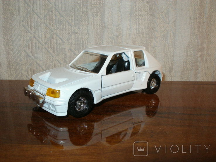 Модель Peugeot 205 T16 (Corgi mobil performance car collection) – на ...
