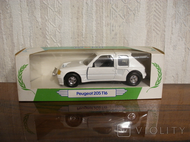 Модель Peugeot 205 T16 (Corgi mobil performance car collection) – на ...
