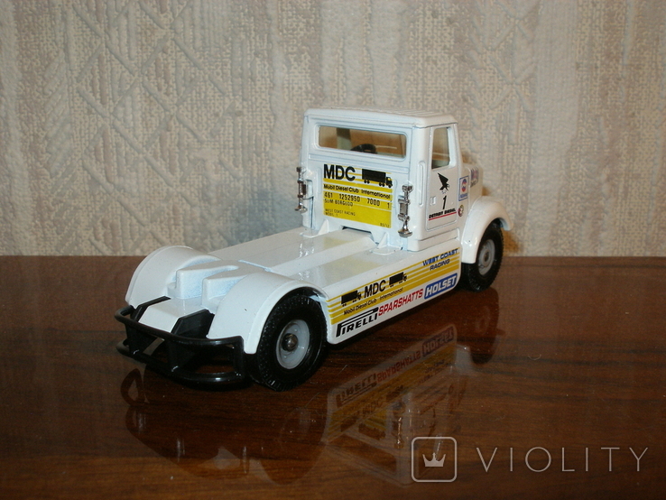 Модель Volvo Racing Truck (Corgi mobil performance car collection ...