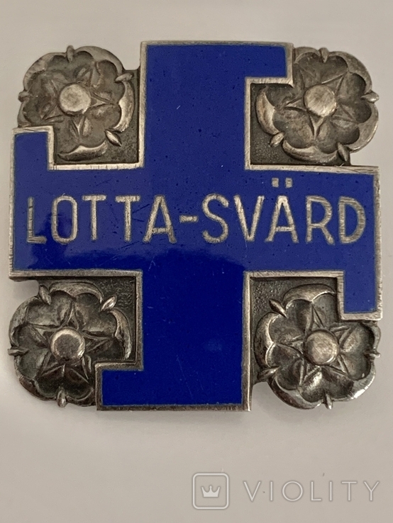 Знак женской военизированной организации LOTTA SVARD 1937 г, серебро ...