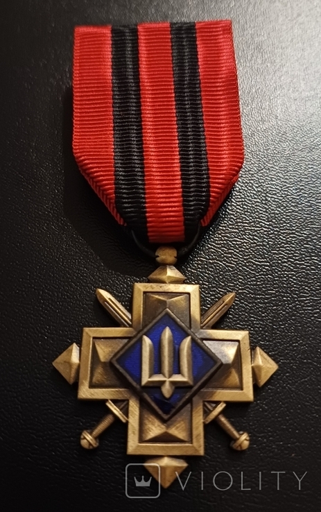 Золотий хрест Почесний нагрудний знак Головнокомандувача ЗСУ (114570886 ...
