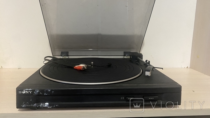 Стереофонический проигрыватель виниловых пластинок Sony PS-LX46P ...