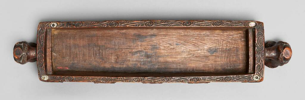 New Zealand Maori jewelry boxes - Journal Violity