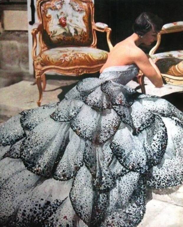 The Story of Christian Dior's Legendary Post-War Junon Dress - Journal ...